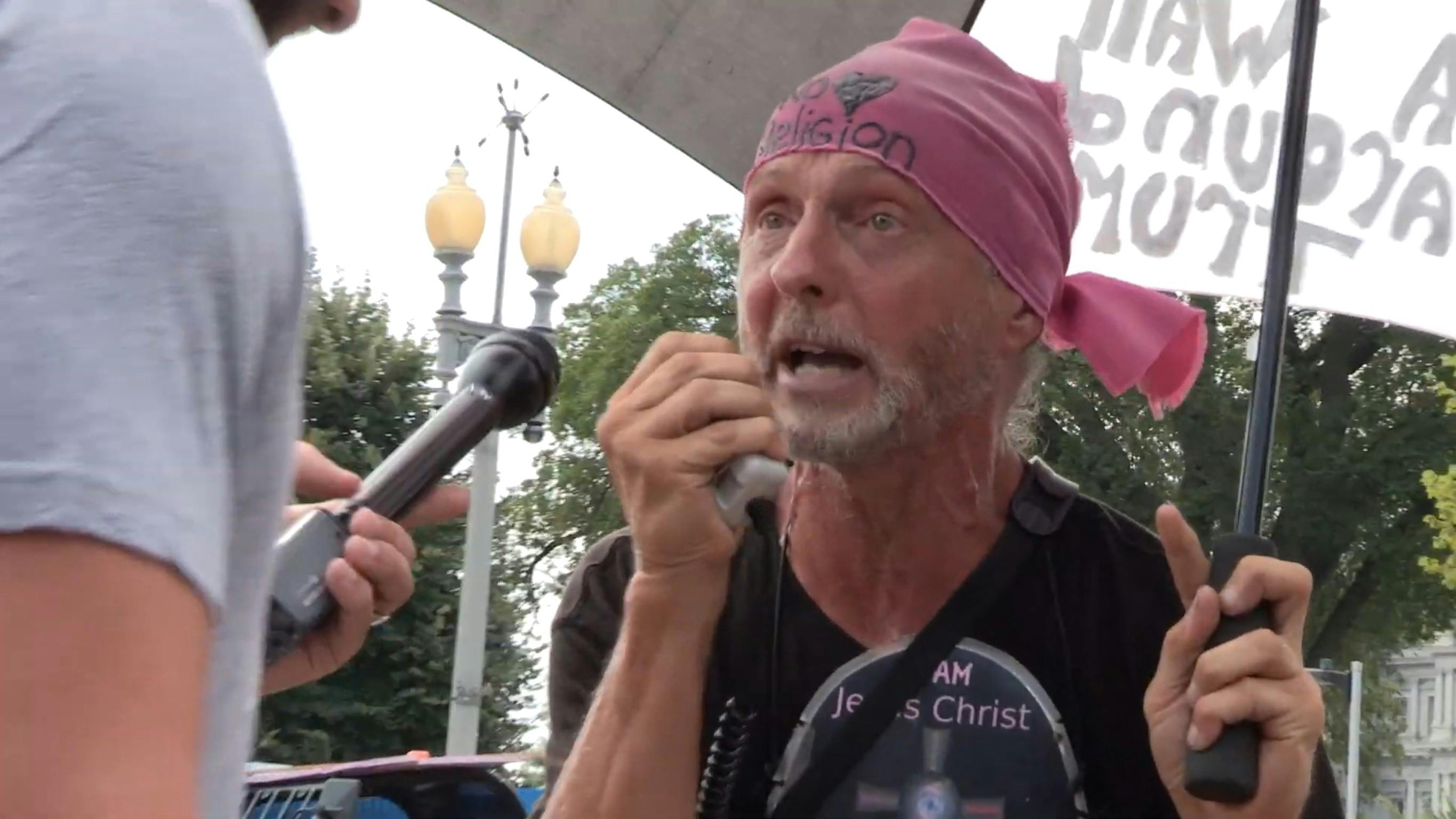 WATCH: Screaming Leftist Sends Latest ‘Change My Mind’ Off The Rails ...