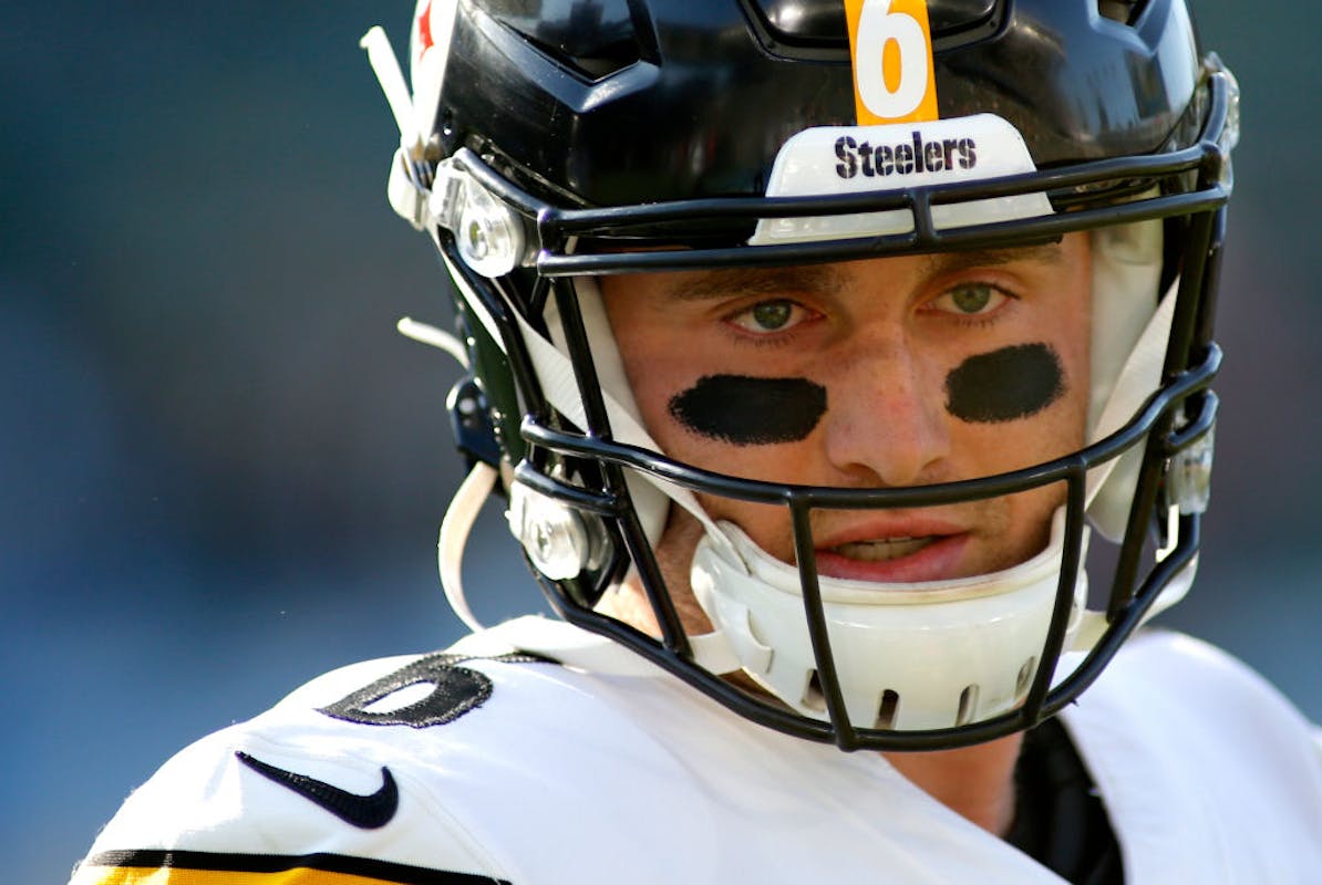 Steelers’ QB Devlin Hodges Deletes Pro-Trump Tweets After He’s Named ...