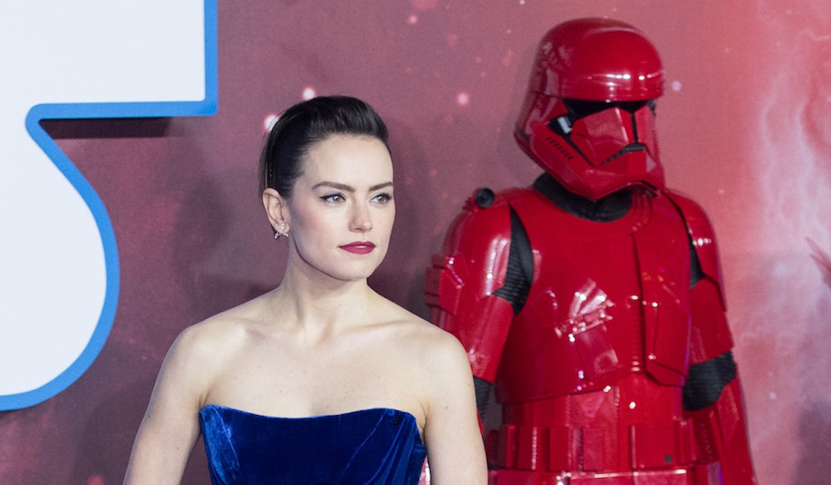 Critics Rip ‘Rise Of Skywalker,’ But What Do Fans Think? Here’s What ...