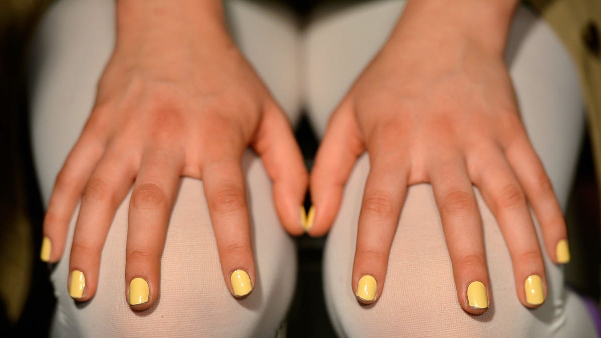 Mayor Issues Apology After Being Seen At Nail Salon, But Claims It’s ...