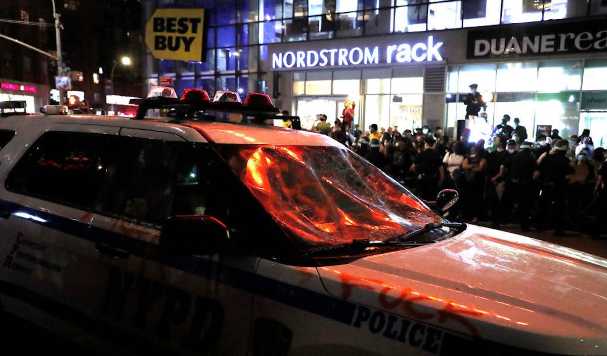 WATCH: Anarchy In NYC After De Blasio Imposes First Curfew Since 1943 ...