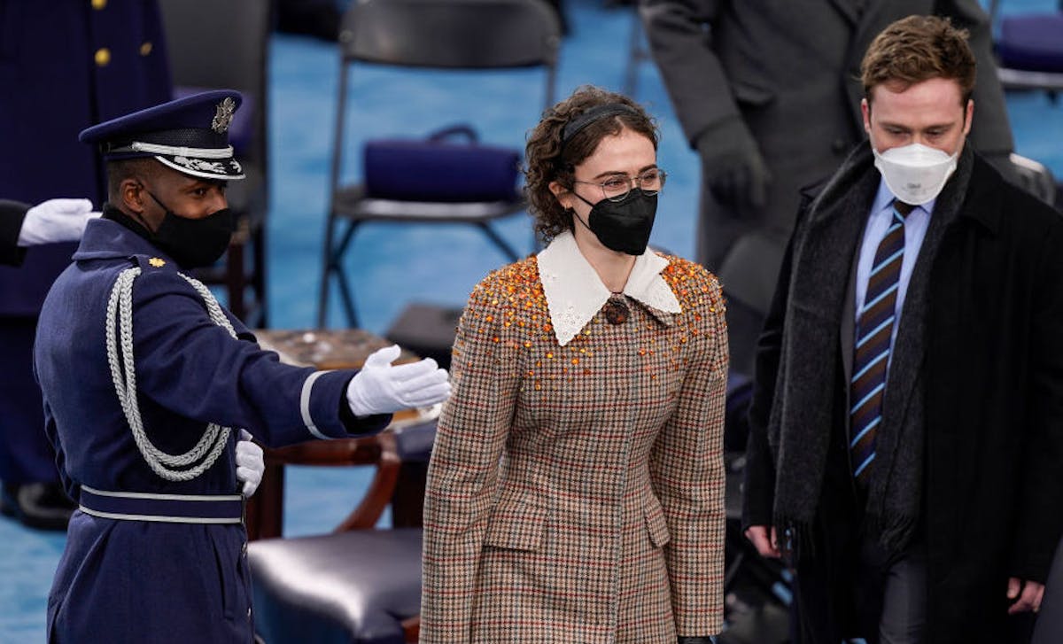 Kamala Harris Stepdaughter Teases First Magazine Shoot After Being ...