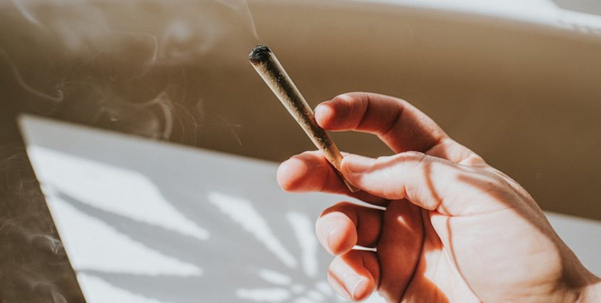 ‘Poke And Toke’: Washington State Allows Free Marijuana With COVID-19 ...