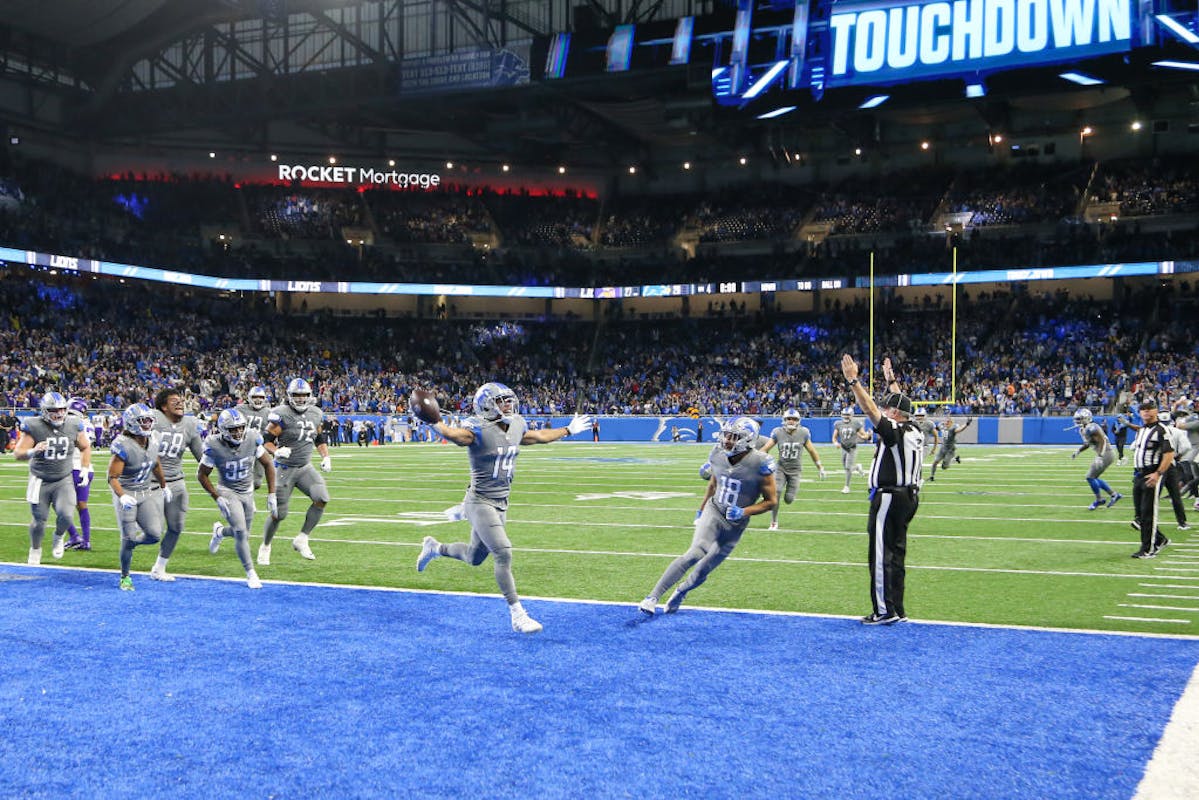Detroit Lions End Winless Streak, Dedicate Win To Oxford Community