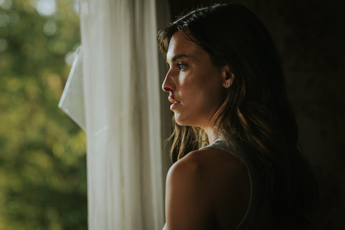 ‘Shut In’ Star Rainey Qualley Reveals Her Favorite Scene From New ...