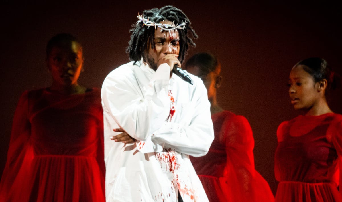 ‘Godspeed For Women’s Rights’: Kendrick Lamar Wears Crown Of Thorns ...