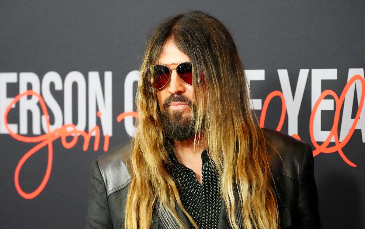 Billy Ray Cyrus Sparks Engagement Rumors With Much Younger Australian ...