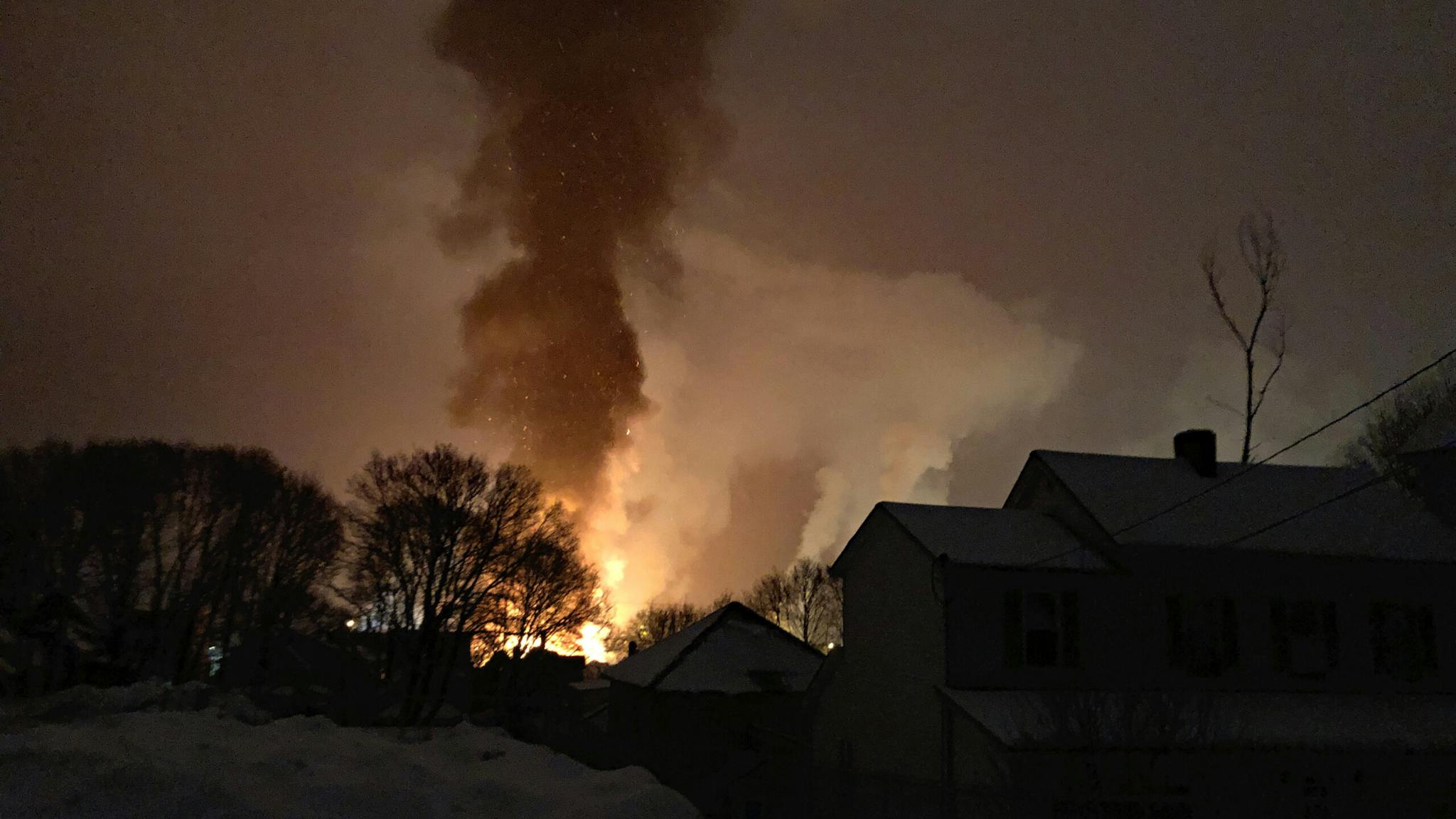 Oklahoma House Fire That Killed 8 Being Investigated As Murder Suicide