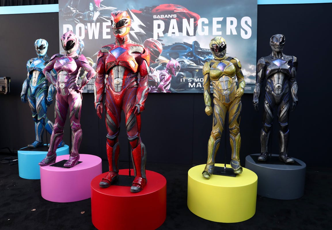 Oakland Ramen Workers Dressed As Power Rangers Rescue Woman From Man ...