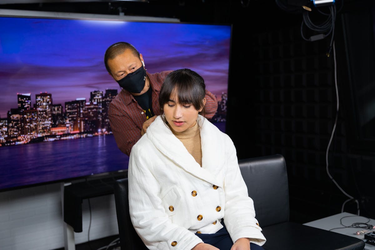 Detransitioner Chloe Cole Announces Intent To Sue Kaiser Permanente For ...