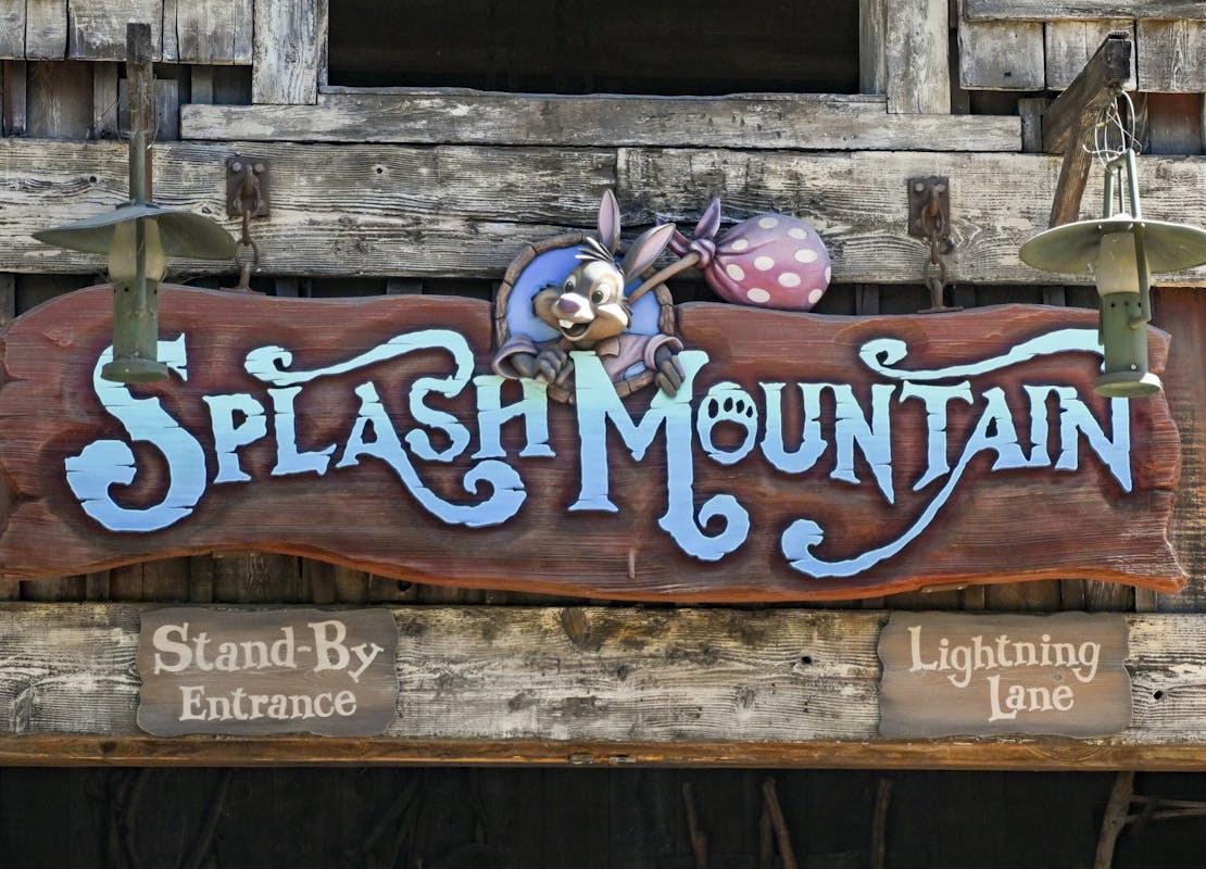 As Iconic Disneyland Ride’s Closing Date Looms, Disney Unveils Details ...