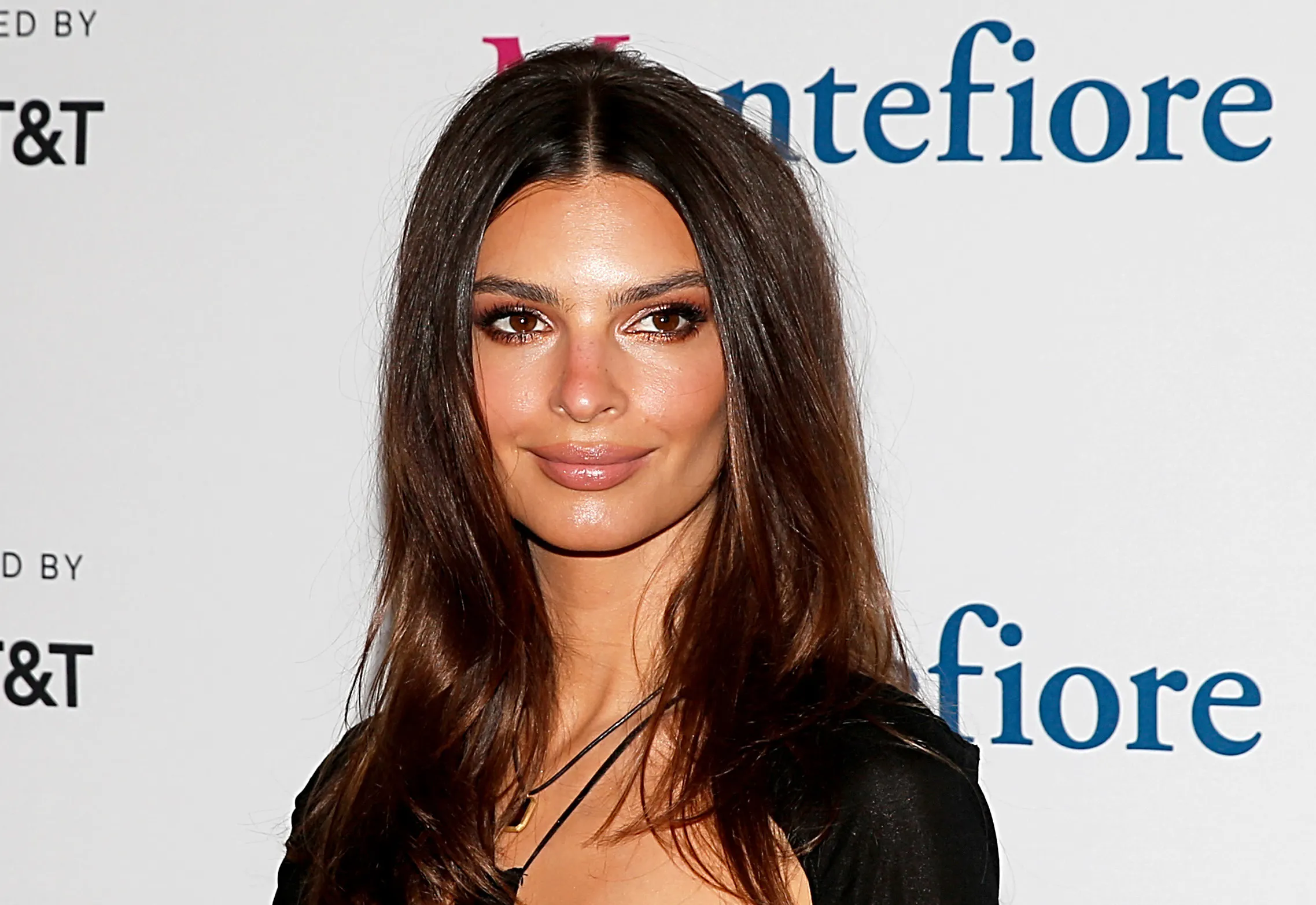 Model Emily Ratajkowski: ‘I Find It Chic To Be Divorced By The Age Of 30’
