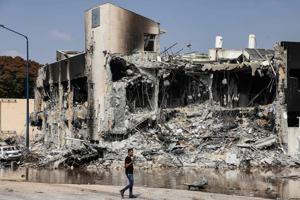 VIDEO: Inside The Day-Long Terrorist Siege On Israel’s Sderot Police ...