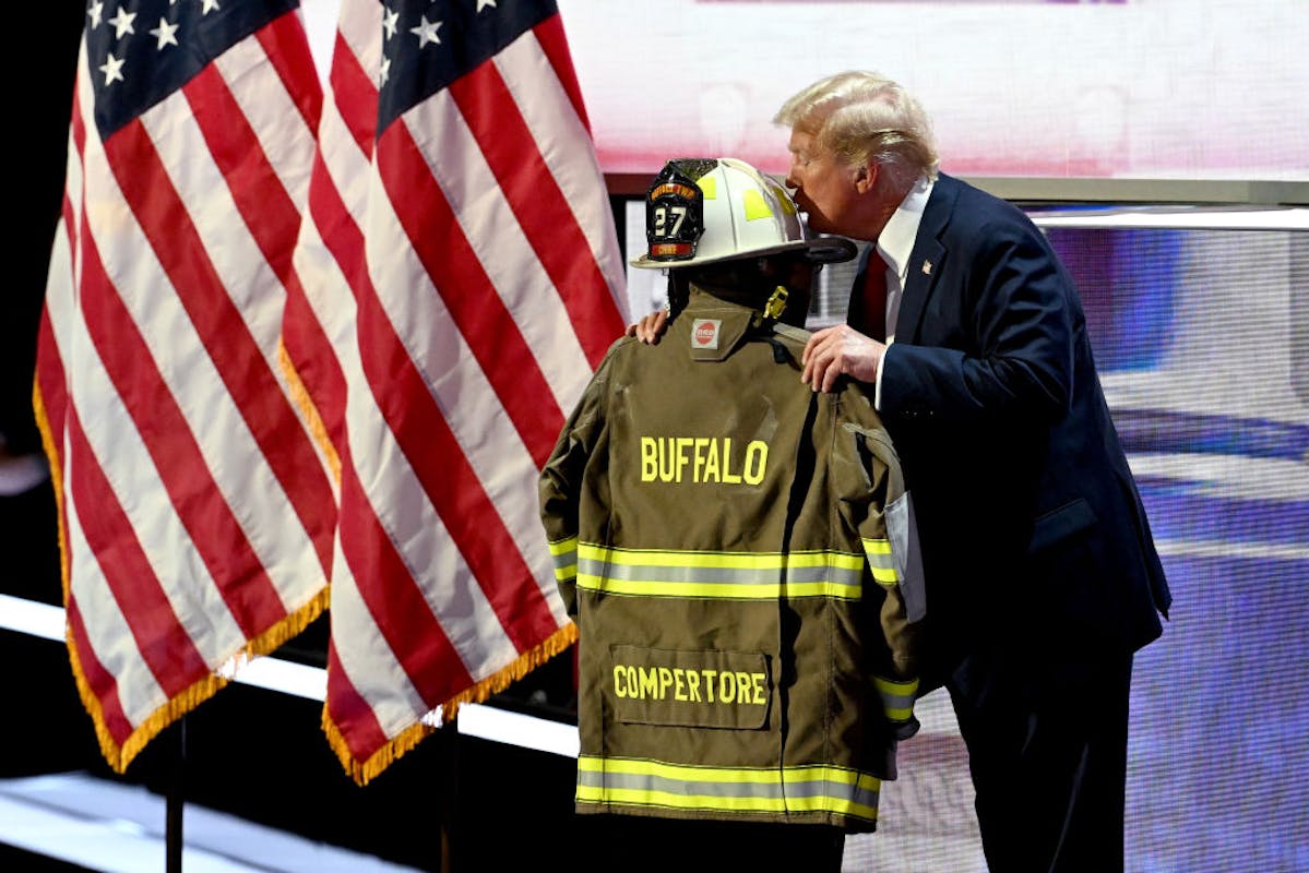 Trump Kisses Helmet Of Slain Firefighter, Calls For Moment Of Silence ...